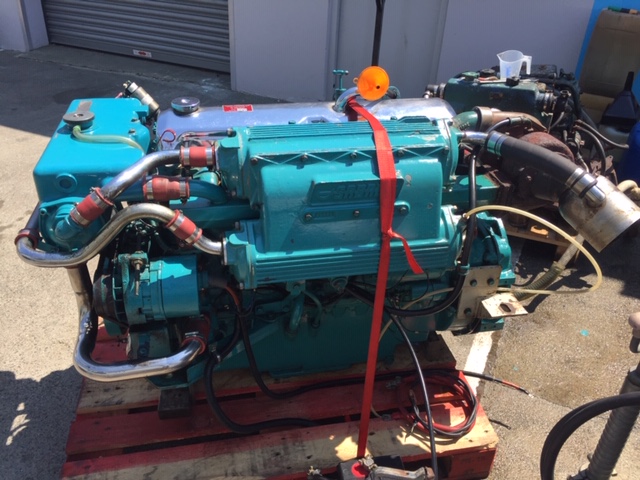 Ford - Ford Sabre 350C 350hp Marine Diesel Engine (PAIR AVAILABLE) For ...