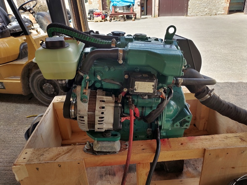 Volvo - Volvo Penta D1-20B 19hp Marine Diesel Engine Package (PAIR ...