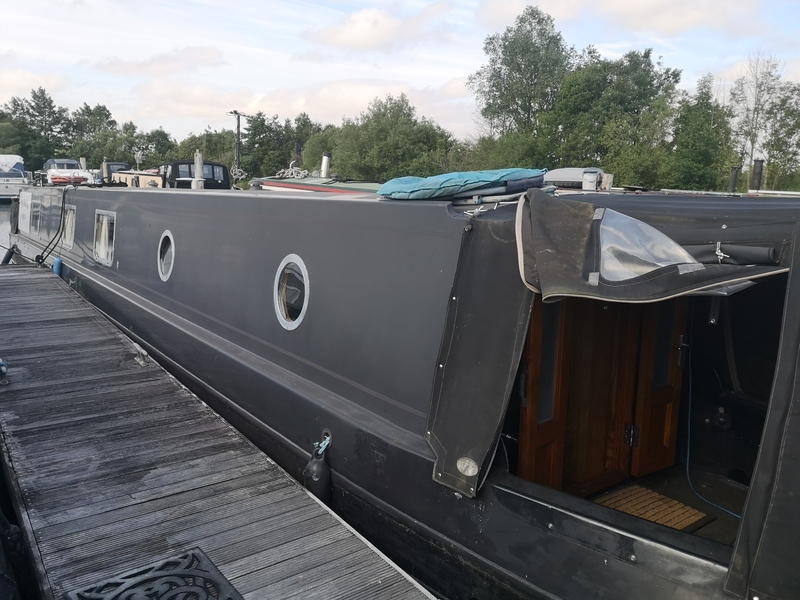 Stem to Stern - 57 Narrowboat (Reverse Layout) For Sale in ...