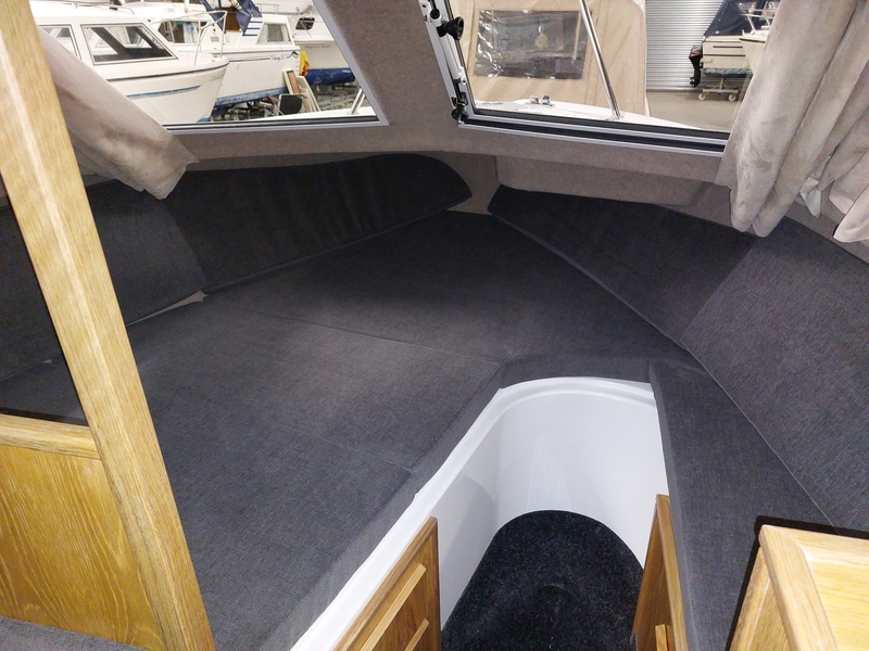 Viking - 26 Widebeam Golden Crown Edition For Sale in Leicestershire ...