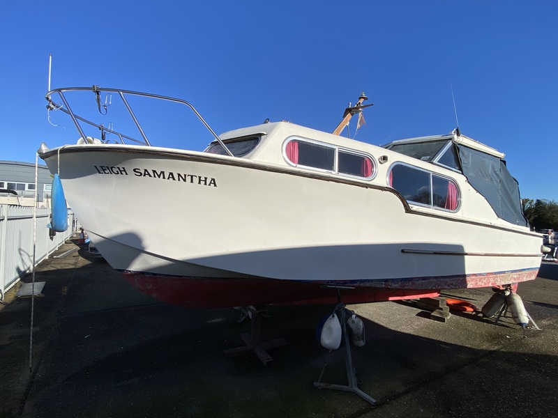 Freeman - 26 For Sale in South East | Karl Farrant Marine Ltd